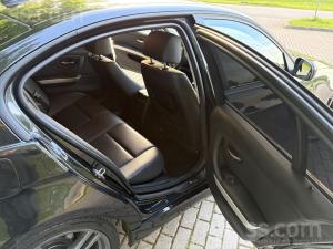 Melns BMW 320 2011 Tukums, ar dzinēja tilpumu 2.00 L un nobraukumu 268 tūkst. km par 5790 €, foto 16 vietnē AUTOMOTO.COM.LV