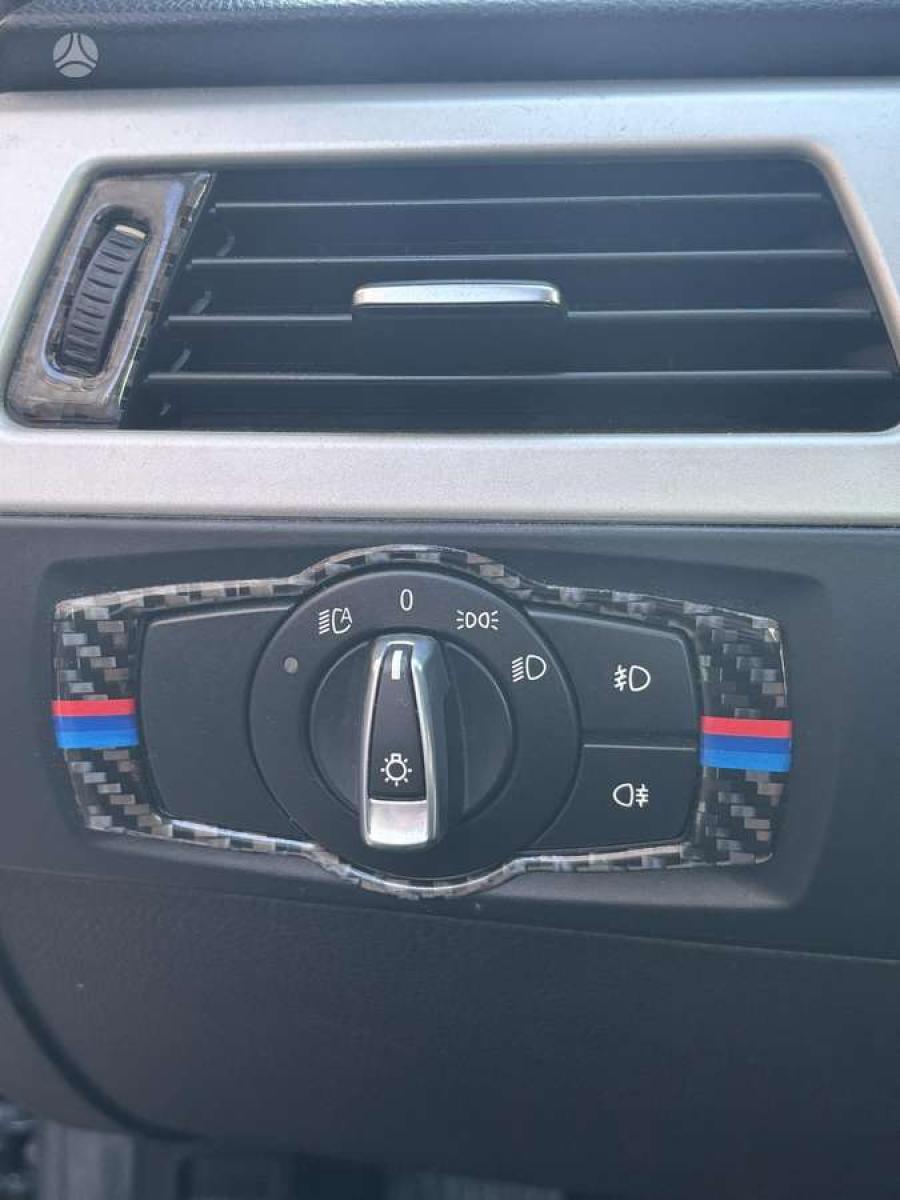 Black BMW 320 2011 in Jurbarkas, with an engine capacity of 2.00 L and mileage of 225 thousand km for 4400 €, photo 14 on AUTOMOTO.COM.LV