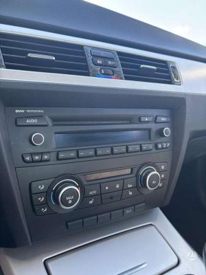 Melns BMW 320 2011 Jurbarkas, ar dzinēja tilpumu 2.00 L un nobraukumu 225 tūkst. km par 4300 €, foto 12 vietnē AUTOMOTO.COM.LV