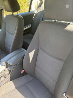 Melns BMW 320 2011 Jurbarkas, ar dzinēja tilpumu 2.00 L un nobraukumu 225 tūkst. km par 4300 €, foto 17 vietnē AUTOMOTO.COM.LV