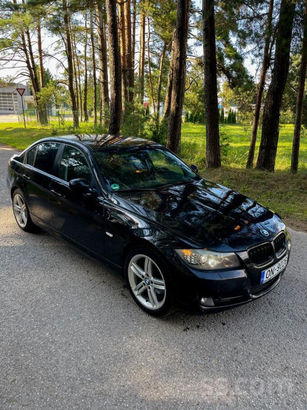 Melns BMW 320 2011 Ogre, ar dzinēja tilpumu 2.00 L un nobraukumu 356 tūkst. km par 4750 €, foto 1 vietnē AUTOMOTO.COM.LV