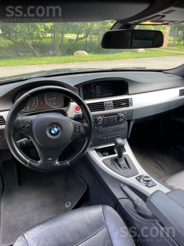 Melns BMW 320 2011 Rīga, ar dzinēja tilpumu 2.00 L un nobraukumu 337 tūkst. km par 6500 €, foto 2 vietnē AUTOMOTO.COM.LV