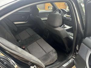 Black BMW 320 2011 in Kaunas, with an engine capacity of 2.00 L and mileage of 294 thousand km for 4800 €, photo 11 on AUTOMOTO.COM.LV