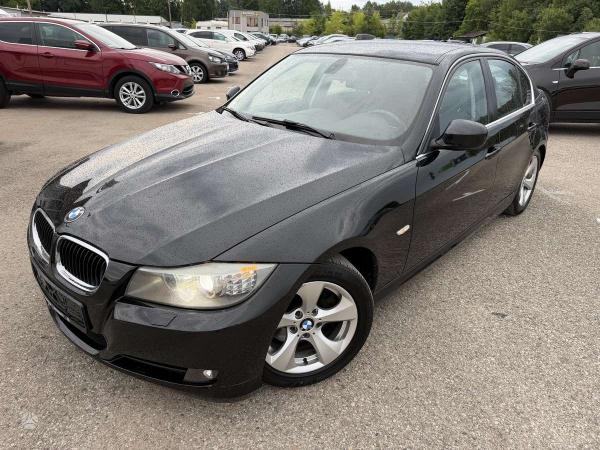 Black BMW 320 2011 in Utena, with an engine capacity of 2.00 L and mileage of 358 thousand km for 4650 €, photo 1 on AUTOMOTO.COM.LV