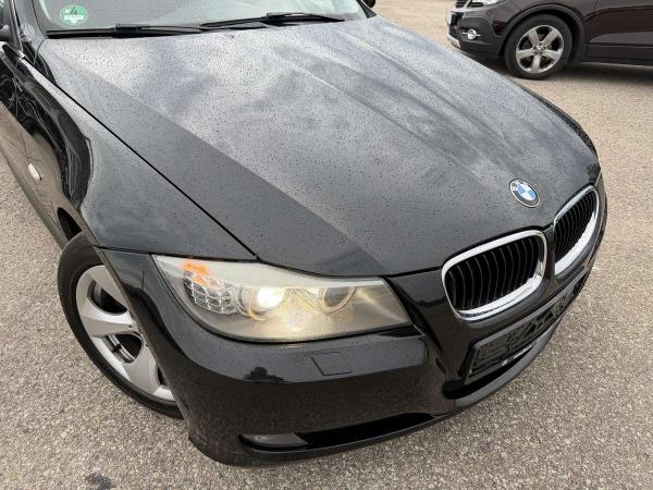 Black BMW 320 2011 in Utena, with an engine capacity of 2.00 L and mileage of 358 thousand km for 4650 €, photo 6 on AUTOMOTO.COM.LV
