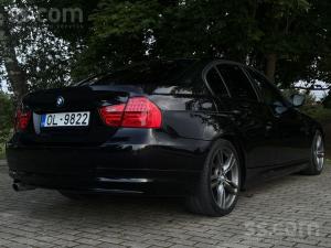 Melns BMW 320 2011 Tukums, ar dzinēja tilpumu 2.00 L un nobraukumu 268 tūkst. km par 5690 €, foto 8 vietnē AUTOMOTO.COM.LV