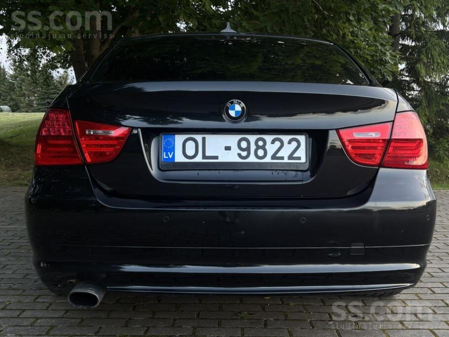 Melns BMW 320 2011 Tukums, ar dzinēja tilpumu 2.00 L un nobraukumu 268 tūkst. km par 5690 €, foto 9 vietnē AUTOMOTO.COM.LV