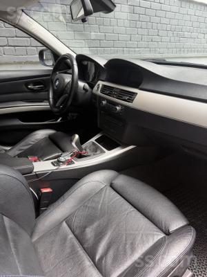 Melns BMW 320 2011 Rīga, ar dzinēja tilpumu 2.00 L un nobraukumu 323 tūkst. km par 6350 €, foto 5 vietnē AUTOMOTO.COM.LV