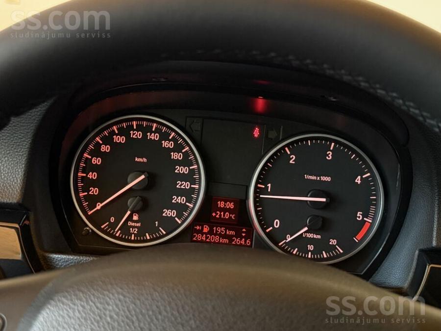 Black BMW 320 2011 in Tukums, with an engine capacity of 2.00 L and mileage of 284 thousand km for 6299 €, photo 11 on AUTOMOTO.COM.LV