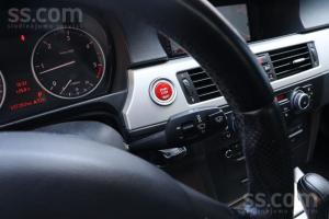 Melns BMW 320 2011 Rīga, ar dzinēja tilpumu 2.00 L un nobraukumu 337 tūkst. km par 6990 €, foto 15 vietnē AUTOMOTO.COM.LV
