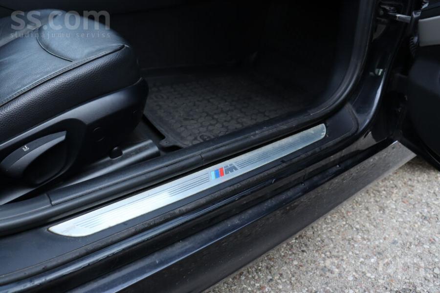 Melns BMW 320 2011 Rīga, ar dzinēja tilpumu 2.00 L un nobraukumu 337 tūkst. km par 6990 €, foto 25 vietnē AUTOMOTO.COM.LV
