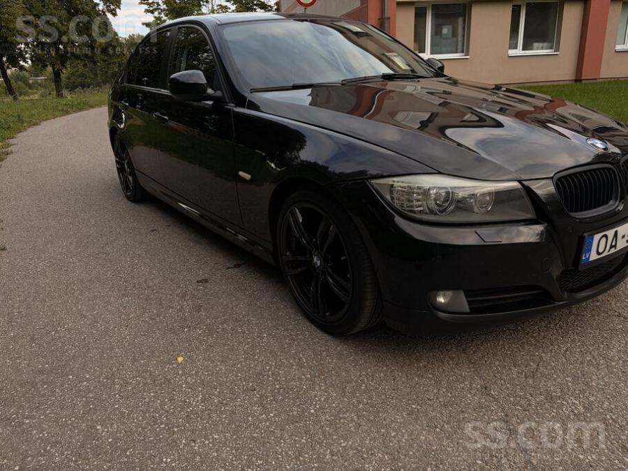 Melns BMW 320 2011 Limbaži, ar dzinēja tilpumu 2.00 L un nobraukumu 226 tūkst. km par 9500 €, foto 7 vietnē AUTOMOTO.COM.LV