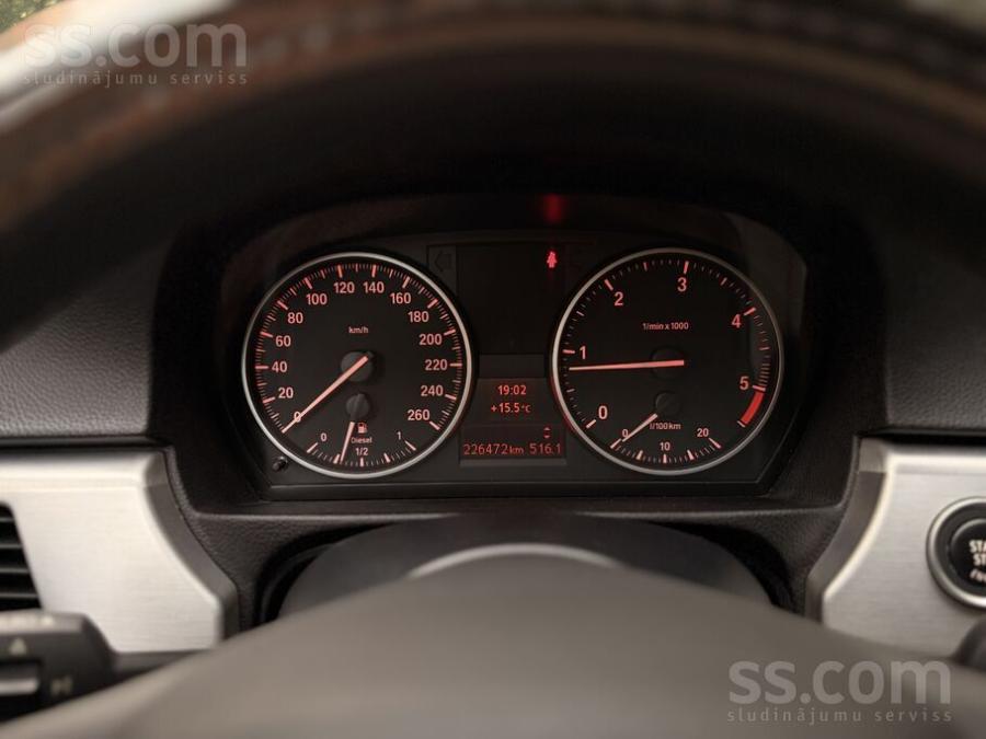 Melns BMW 320 2011 Limbaži, ar dzinēja tilpumu 2.00 L un nobraukumu 226 tūkst. km par 9500 €, foto 12 vietnē AUTOMOTO.COM.LV