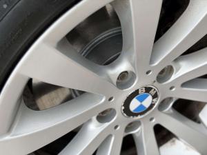 Melns BMW 320 2011 Viļņa, ar dzinēja tilpumu 2.00 L un nobraukumu 279 tūkst. km par 4900 €, foto 11 vietnē AUTOMOTO.COM.LV