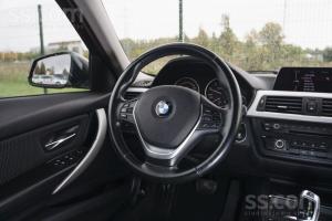 Black BMW 320 2012 in Riga, with an engine capacity of 2.00 L and mileage of 352 thousand km for 10990 €, photo 12 on AUTOMOTO.COM.LV