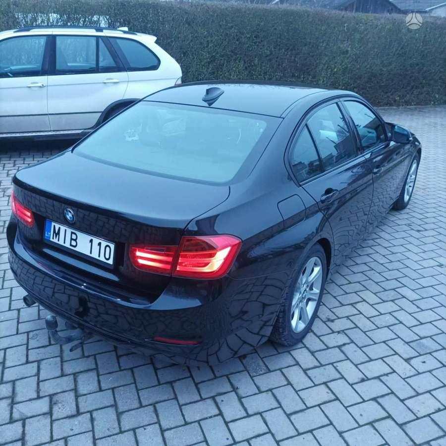 Melns BMW 320 2012 Kėdainiai, ar dzinēja tilpumu 2.00 L un nobraukumu 315 tūkst. km par 9500 €, foto 4 vietnē AUTOMOTO.COM.LV