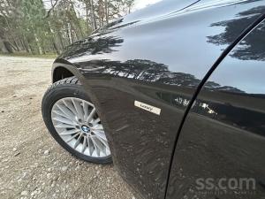 Melns BMW 320 2012 Liepāja, ar dzinēja tilpumu 2.00 L un nobraukumu 254 tūkst. km par 8950 €, foto 5 vietnē AUTOMOTO.COM.LV