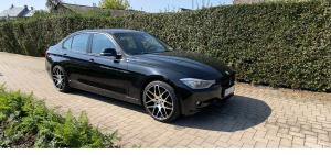 Melns BMW 320 2012 Viļņa, ar dzinēja tilpumu 2.00 L un nobraukumu 315 tūkst. km par 93000 €, foto 5 vietnē AUTOMOTO.COM.LV