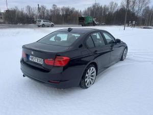 Black BMW 320 2012 in Kaunas, with an engine capacity of 2.00 L and mileage of 242 thousand km for 8500 €, photo 6 on AUTOMOTO.COM.LV