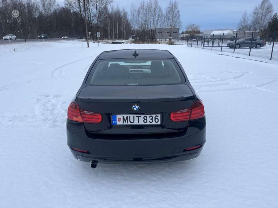 Black BMW 320 2012 in Kaunas, with an engine capacity of 2.00 L and mileage of 242 thousand km for 8500 €, photo 7 on AUTOMOTO.COM.LV