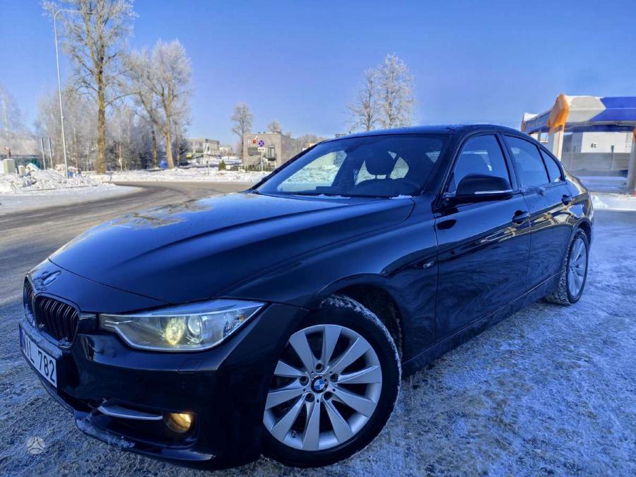 Melns BMW 320 2012 Viļņa, ar dzinēja tilpumu 2.00 L un nobraukumu 312 tūkst. km par 8500 €, foto 1 vietnē AUTOMOTO.COM.LV