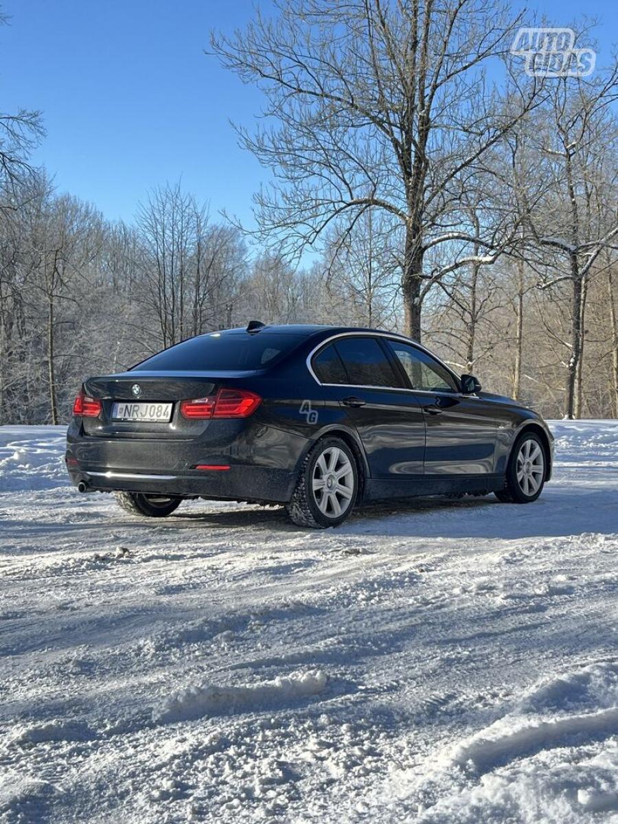 Melns BMW 320 2012 Viļņa, ar dzinēja tilpumu 2.00 L un nobraukumu 392 tūkst. km par 9000 €, foto 3 vietnē AUTOMOTO.COM.LV