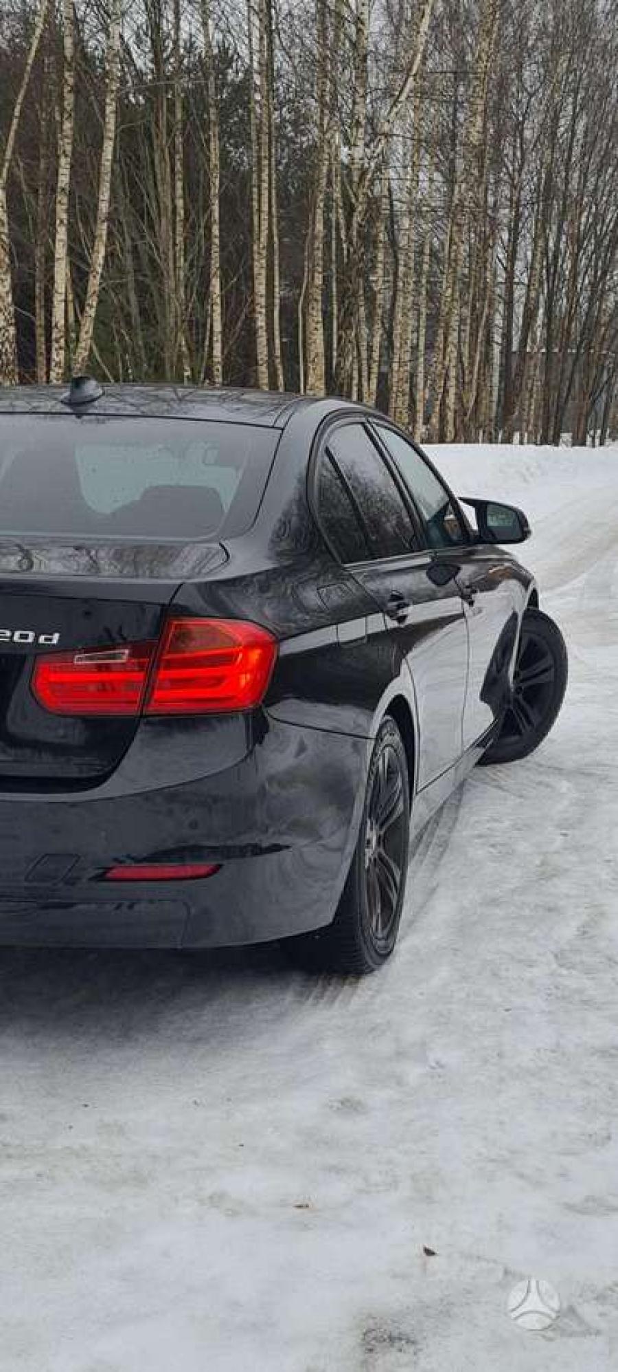 Black BMW 320 2012 in Vilnius, with an engine capacity of 2.00 L and mileage of 295 thousand km for 8700 €, photo 8 on AUTOMOTO.COM.LV