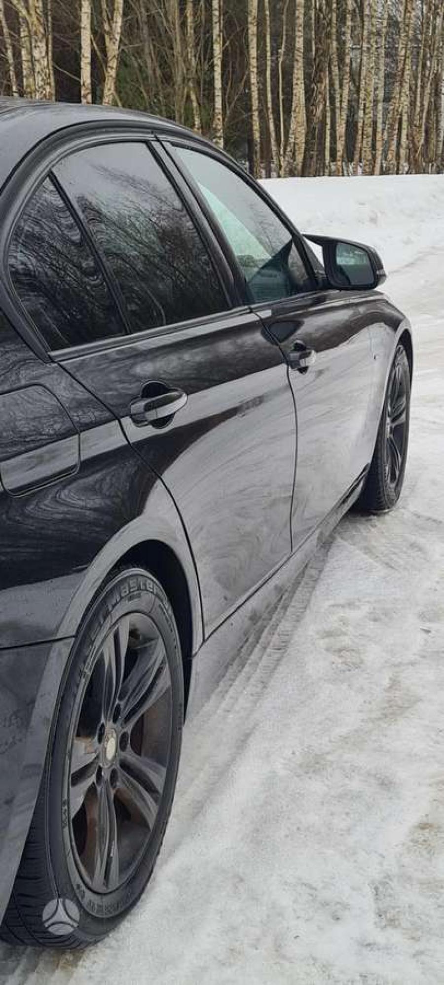 Black BMW 320 2012 in Vilnius, with an engine capacity of 2.00 L and mileage of 295 thousand km for 8700 €, photo 25 on AUTOMOTO.COM.LV