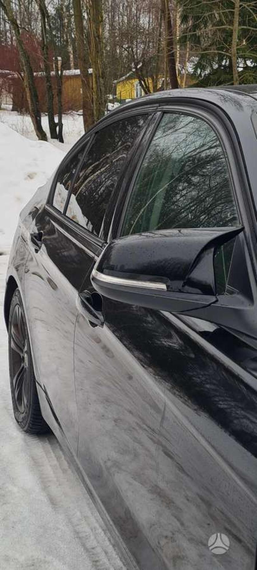 Black BMW 320 2012 in Vilnius, with an engine capacity of 2.00 L and mileage of 295 thousand km for 8700 €, photo 27 on AUTOMOTO.COM.LV
