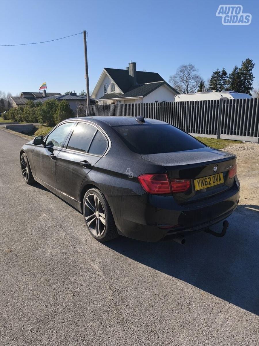 Black BMW 320 2012 in Panevezys, with an engine capacity of 2.00 L and mileage of 313 thousand km for 3000 €, photo 7 on AUTOMOTO.COM.LV