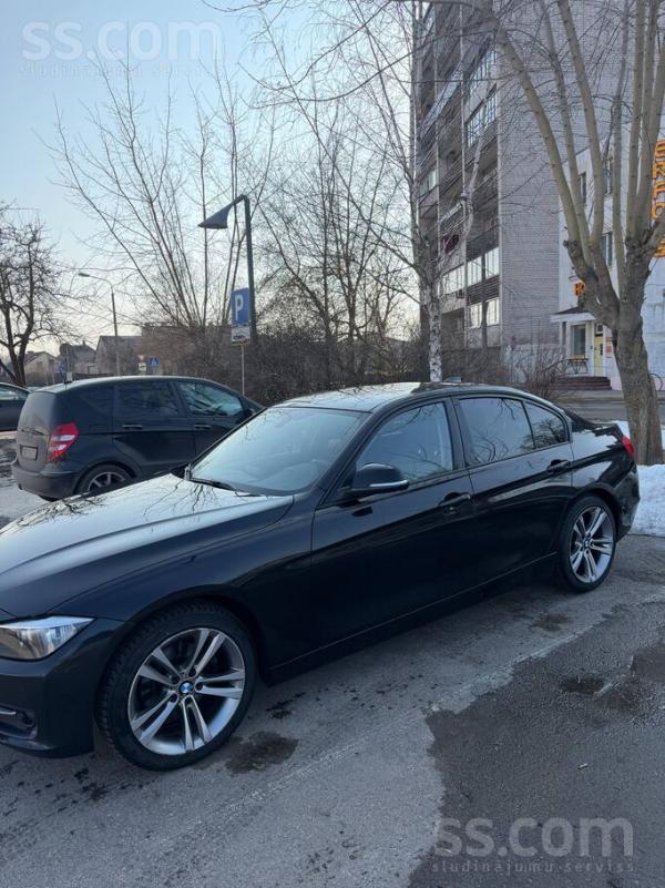 Melns BMW 320 2012 Daugavpils, ar dzinēja tilpumu 2.00 L un nobraukumu 245 tūkst. km par 10500 €, foto 3 vietnē AUTOMOTO.COM.LV