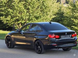 Black BMW 320 2012 in Vilnius, with an engine capacity of 2.00 L and mileage of 188 thousand km for 7500 €, photo 8 on AUTOMOTO.COM.LV