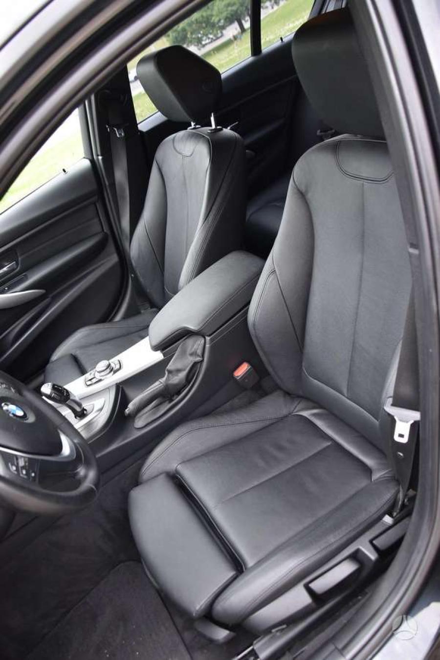 Black BMW 320 2012 in Vilnius, with an engine capacity of 2.00 L and mileage of 188 thousand km for 7500 €, photo 18 on AUTOMOTO.COM.LV