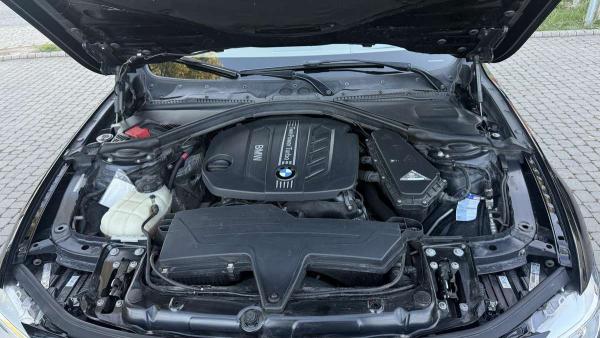 Black BMW 320 2012 in Kedainiai, with an engine capacity of 2.00 L and mileage of 344 thousand km for 12000 €, photo 8 on AUTOMOTO.COM.LV