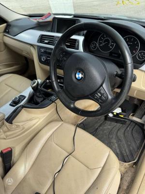 Black BMW 320 2012 in Kaunas, with an engine capacity of 2.00 L and mileage of 120 thousand km for 2400 €, photo 4 on AUTOMOTO.COM.LV