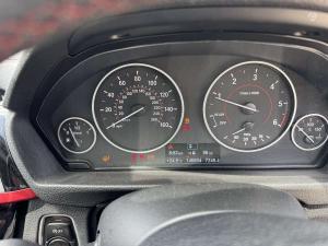 Black BMW 320 2012 in Kaunas, with an engine capacity of 2.00 L and mileage of 120 thousand km for 2400 €, photo 9 on AUTOMOTO.COM.LV