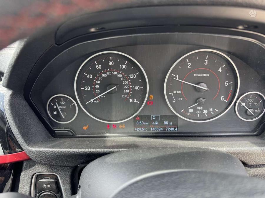Black BMW 320 2012 in Kaunas, with an engine capacity of 2.00 L and mileage of 120 thousand km for 2400 €, photo 9 on AUTOMOTO.COM.LV