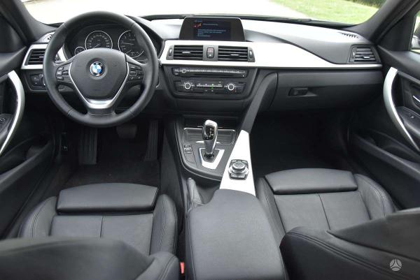 Melns BMW 320 2012 Viļņa, ar dzinēja tilpumu 2.00 L un nobraukumu 189 tūkst. km par 7500 €, foto 2 vietnē AUTOMOTO.COM.LV