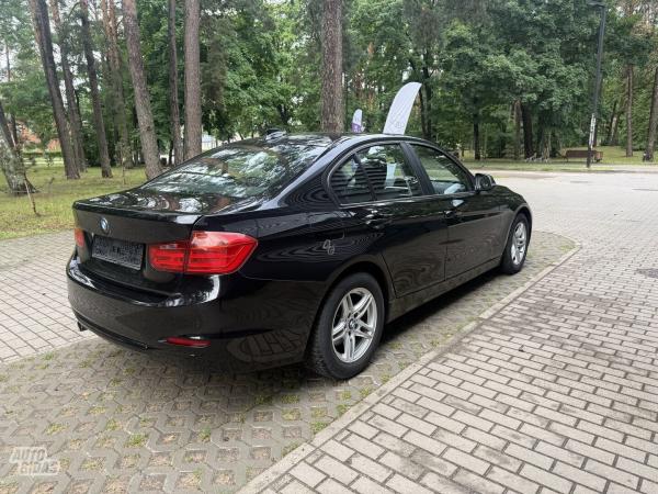Black BMW 320 2012 in Alytus, with an engine capacity of 2.00 L and mileage of 219 thousand km for 6950 €, photo 4 on AUTOMOTO.COM.LV