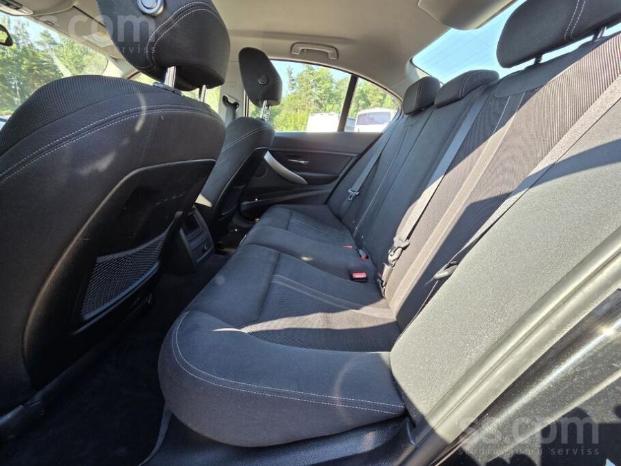 Melns BMW 320 2012 Rīga, ar dzinēja tilpumu 2.00 L un nobraukumu 236 tūkst. km par 7950 €, foto 11 vietnē AUTOMOTO.COM.LV
