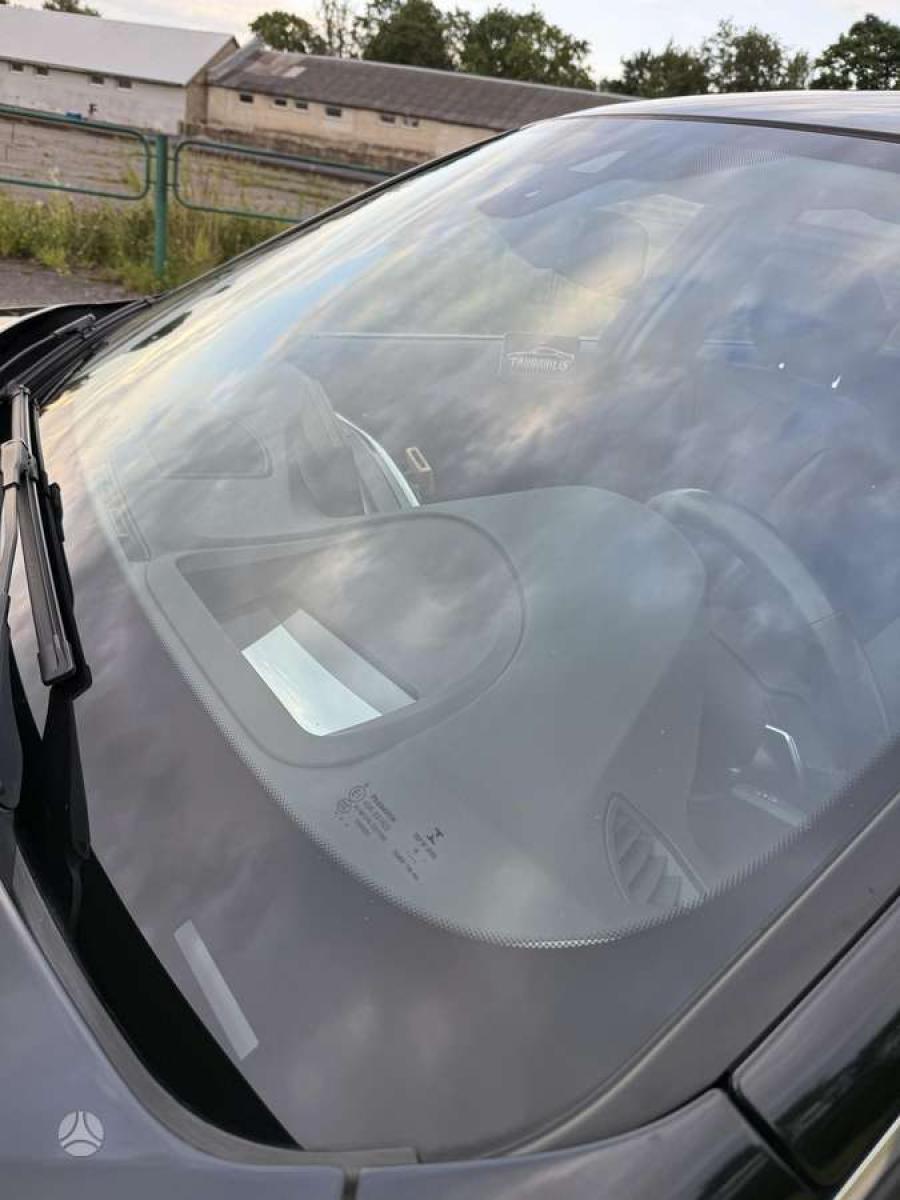 Black BMW 320 2012 in Rokiskis, with an engine capacity of 2.00 L and mileage of 265 thousand km for 7500 €, photo 12 on AUTOMOTO.COM.LV