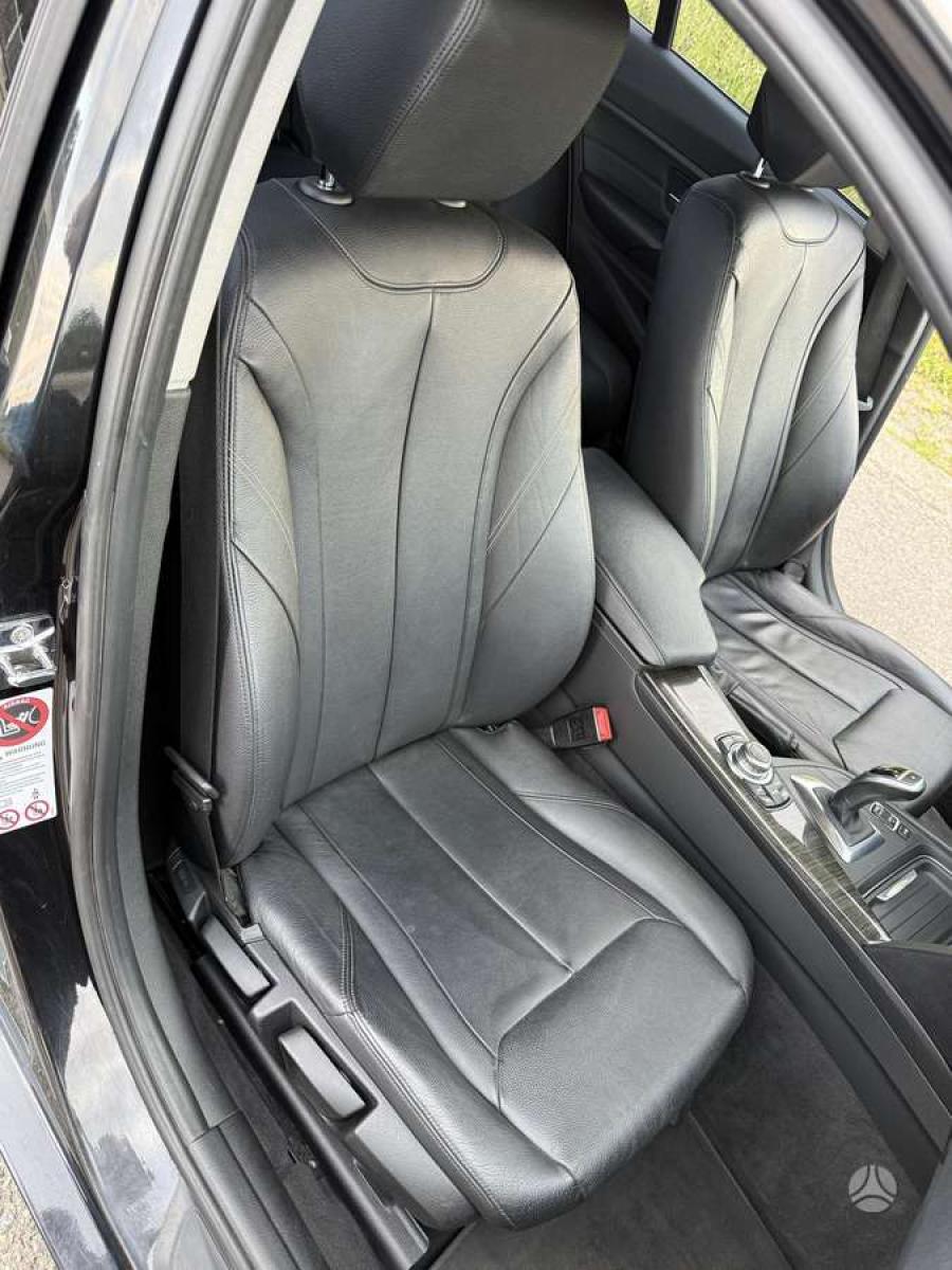 Black BMW 320 2012 in Rokiskis, with an engine capacity of 2.00 L and mileage of 265 thousand km for 7500 €, photo 25 on AUTOMOTO.COM.LV