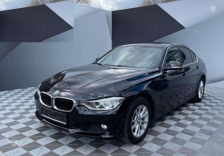 Melns BMW 320 2012 Viļņa, ar dzinēja tilpumu 2.00 L un nobraukumu 184 tūkst. km par 11490 €, foto 5 vietnē AUTOMOTO.COM.LV