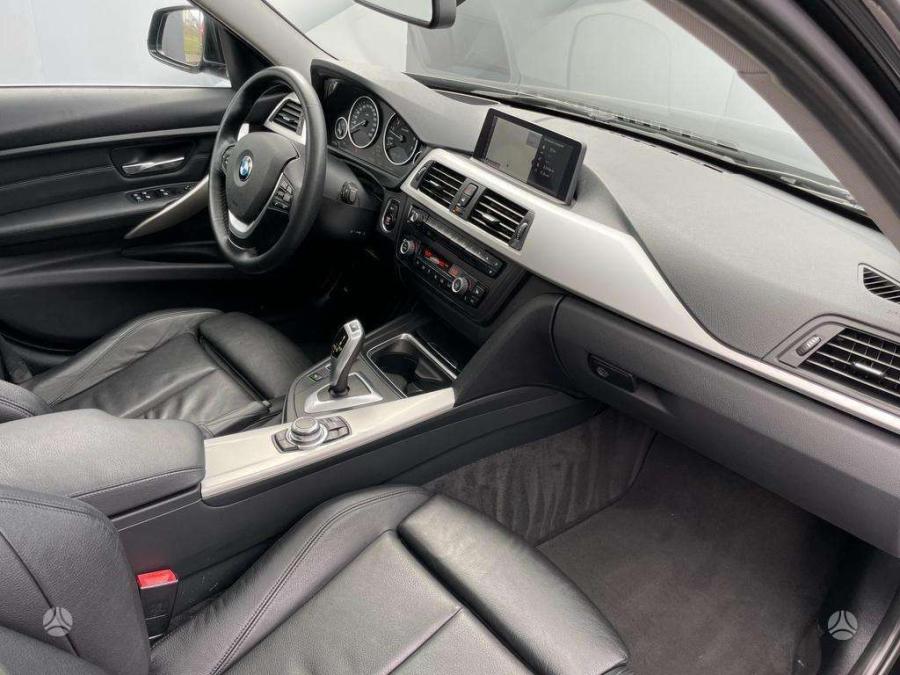Melns BMW 320 2012 Viļņa, ar dzinēja tilpumu 2.00 L un nobraukumu 184 tūkst. km par 11490 €, foto 19 vietnē AUTOMOTO.COM.LV