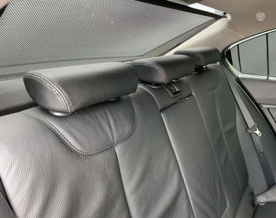 Melns BMW 320 2012 Viļņa, ar dzinēja tilpumu 2.00 L un nobraukumu 184 tūkst. km par 11490 €, foto 26 vietnē AUTOMOTO.COM.LV