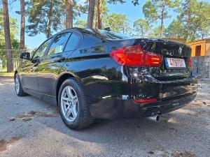 Black BMW 320 2012 in Vilnius, with an engine capacity of 2.00 L and mileage of 221 thousand km for 7900 €, photo 11 on AUTOMOTO.COM.LV