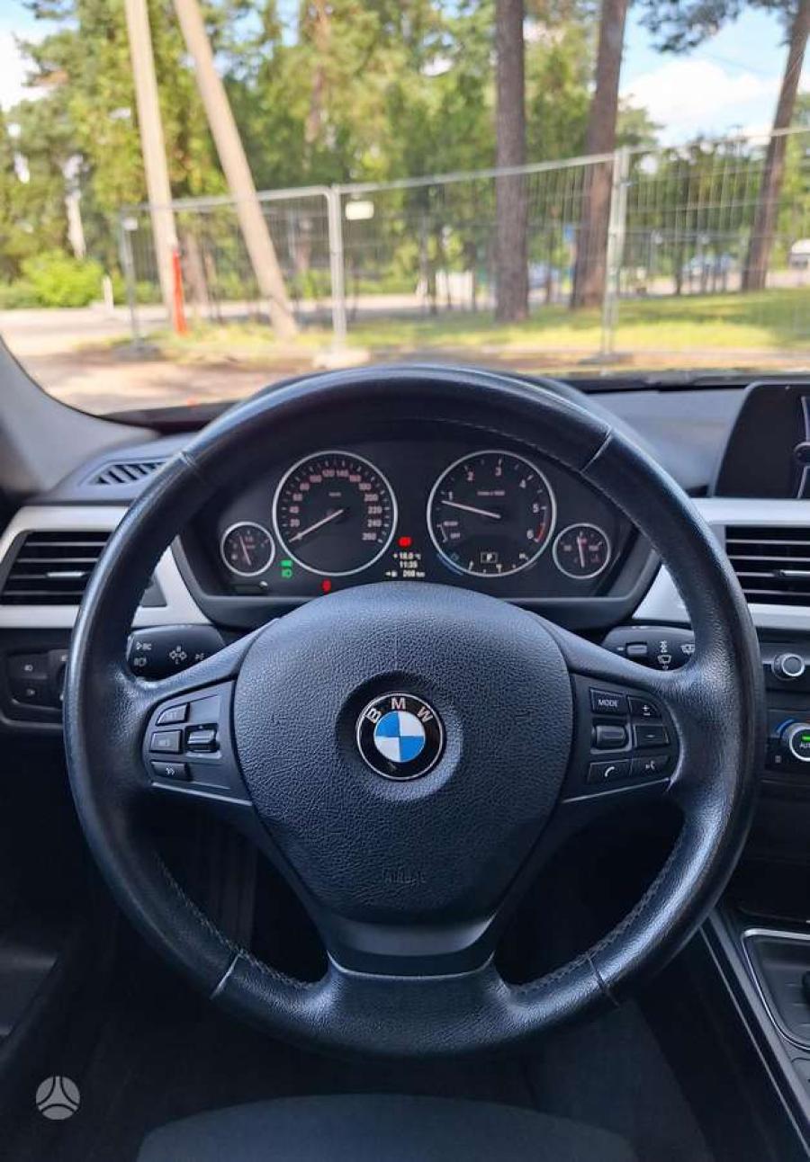 Black BMW 320 2012 in Vilnius, with an engine capacity of 2.00 L and mileage of 221 thousand km for 7900 €, photo 21 on AUTOMOTO.COM.LV