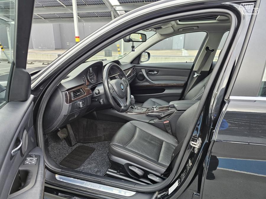 Melns BMW 320 2012 Viļņa, ar dzinēja tilpumu 2.00 L un nobraukumu 253 tūkst. km par 6900 €, foto 14 vietnē AUTOMOTO.COM.LV
