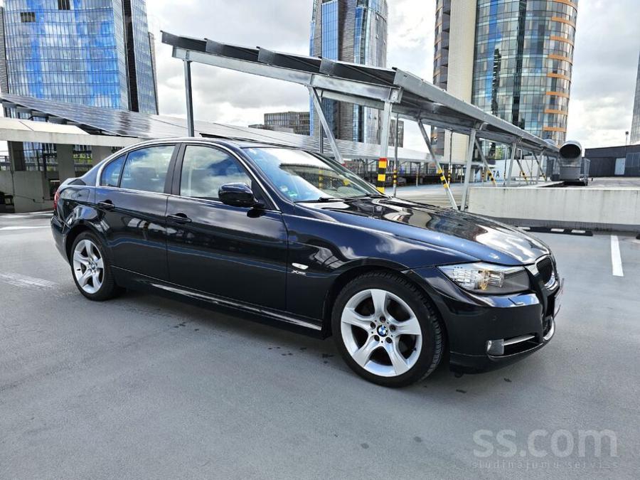 Black BMW 320 2012 in Vilnius, with an engine capacity of 2.00 L and mileage of 252 thousand km for 6900 €, photo 10 on AUTOMOTO.COM.LV