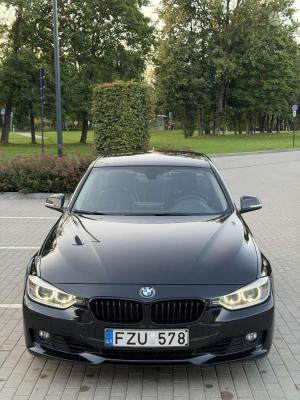 Melns BMW 320 2012 Viļņa, ar dzinēja tilpumu 2.00 L un nobraukumu 225 tūkst. km par 7500 €, foto 3 vietnē AUTOMOTO.COM.LV